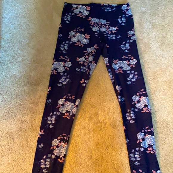 Pink Rose | Pants & Jumpsuits | Size Medium Leggings | Poshmark
